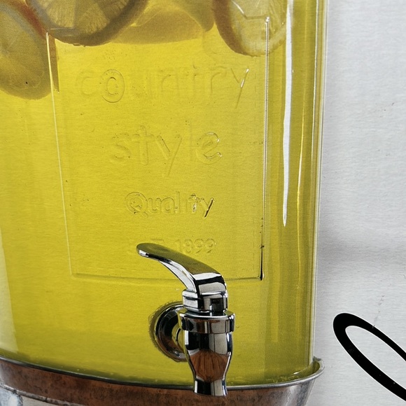 Country Circleware | Kitchen | Circleware Country Beverage Dispenser ...
